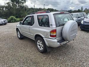 Grey Opel Frontera 2002 in Jurbarkas, with an engine capacity of 2.20 L and mileage of 320 thousand km for 3200 €, photo 5 on AUTOMOTO.COM.LV