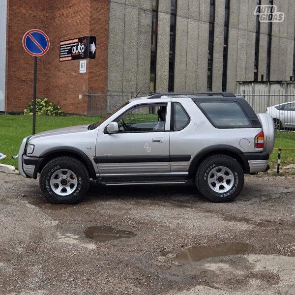 Pelēks Opel Frontera 2002 Kauņa, ar dzinēja tilpumu 2.20 L un nobraukumu 293 tūkst. km par 3300 €, foto 3 vietnē AUTOMOTO.COM.LV