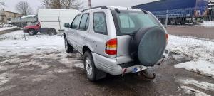 Pelēks Opel Frontera 2003 Viļņa, ar dzinēja tilpumu 2.17 L un nobraukumu 376 tūkst. km par 2200 €, foto 5 vietnē AUTOMOTO.COM.LV