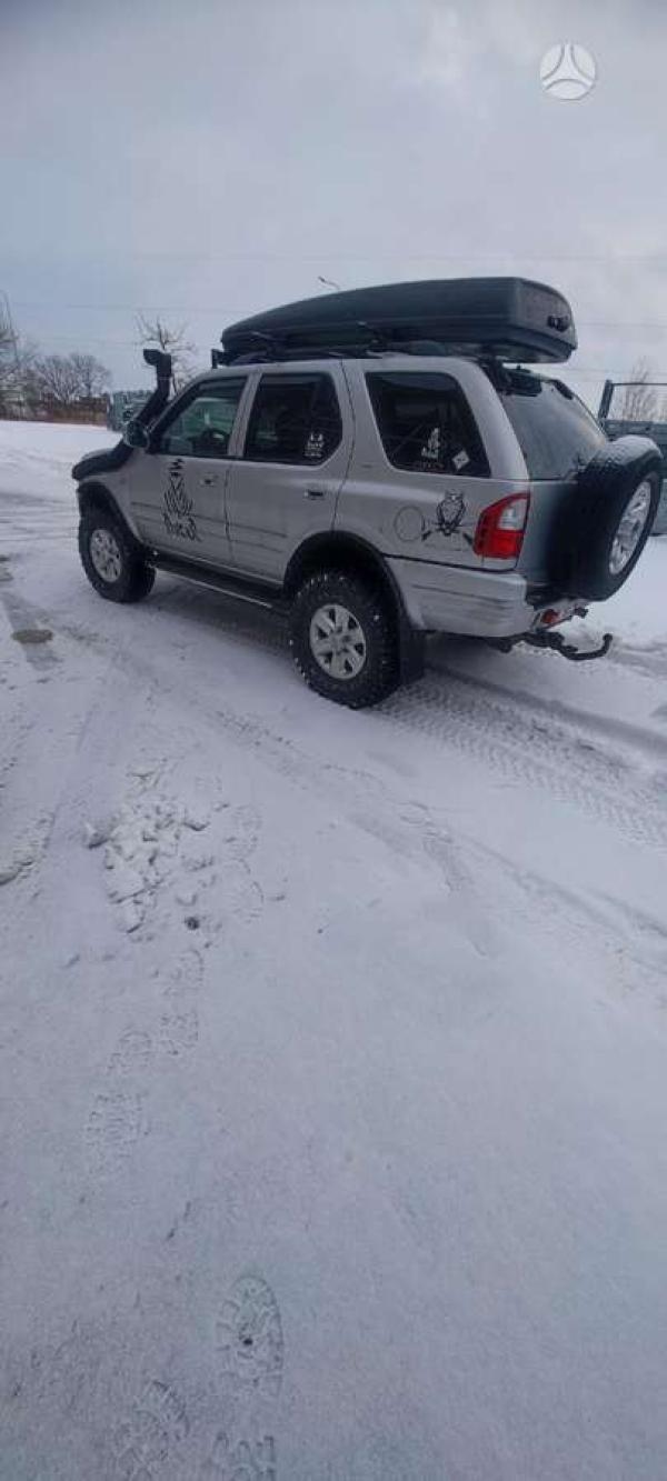 Grey Opel Frontera 2003 in Kaunas, with an engine capacity of 2.17 L and mileage of 80 thousand km for 4999 €, photo 6 on AUTOMOTO.COM.LV