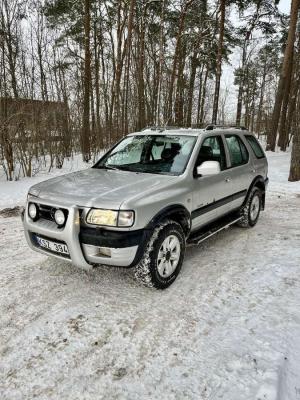Pelēks Opel Frontera 2003 Ukmergė, ar dzinēja tilpumu 2.17 L un nobraukumu 244 tūkst. km par 2300 €, foto  vietnē AUTOMOTO.COM.LV