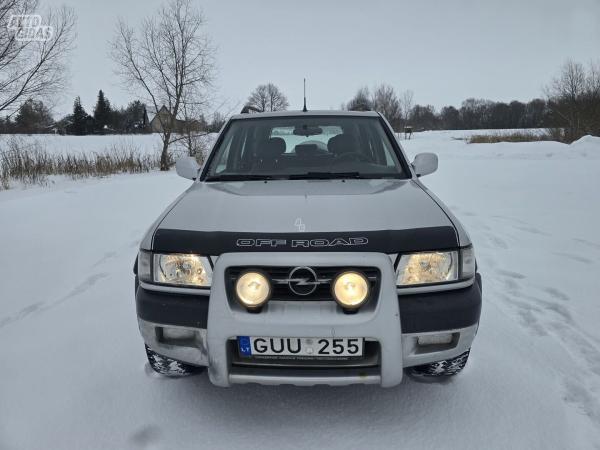 Pelēks Opel Frontera 2003 Jurbarkas, ar dzinēja tilpumu 2.20 L un nobraukumu 269 tūkst. km par 2999 €, foto 5 vietnē AUTOMOTO.COM.LV