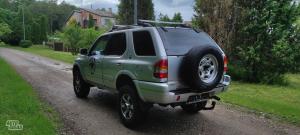 Grey Opel Frontera 2004 in Jurbarkas, with an engine capacity of 2.20 L and mileage of 240 thousand km for 4250 €, photo 8 on AUTOMOTO.COM.LV
