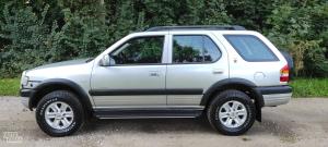 Grey Opel Frontera 2004 in Jurbarkas, with an engine capacity of 2.20 L and mileage of 196 thousand km for 4200 €, photo 8 on AUTOMOTO.COM.LV