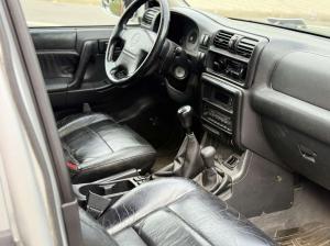 Grey Opel Frontera 2005 in Vilnius, with an engine capacity of 2.20 L and mileage of 289 thousand km for 1800 €, photo 7 on AUTOMOTO.COM.LV