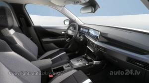 Grey Opel Frontera 2026 in Tallinn, with an engine capacity of 1.20 L and mileage of 1 thousand km for 27690 €, photo 7 on AUTOMOTO.COM.LV