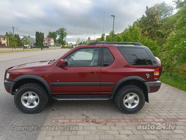 Red Opel Frontera 1999 in Tallinn, with an engine capacity of 2.20 L and mileage of 0 thousand km for 3500 €, photo 4 on AUTOMOTO.COM.LV