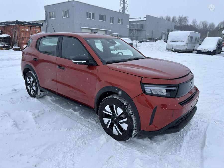 Red Opel Frontera 2025 in Kaunas, with an engine capacity of 1.20 L and mileage of 3 thousand km for 8700 €, photo 1 on AUTOMOTO.COM.LV