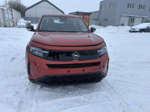 Red Opel Frontera 2025 in Kaunas, with an engine capacity of 1.20 L and mileage of 3 thousand km for 8700 €, photo 4 on AUTOMOTO.COM.LV