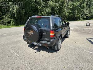 Черный Опель Frontera Sport 2002 в Балви, объемом двигателя 2.20 л и пробегом 199 тыс. км за 2900 €, фото 4 на AUTOMOTO.COM.LV