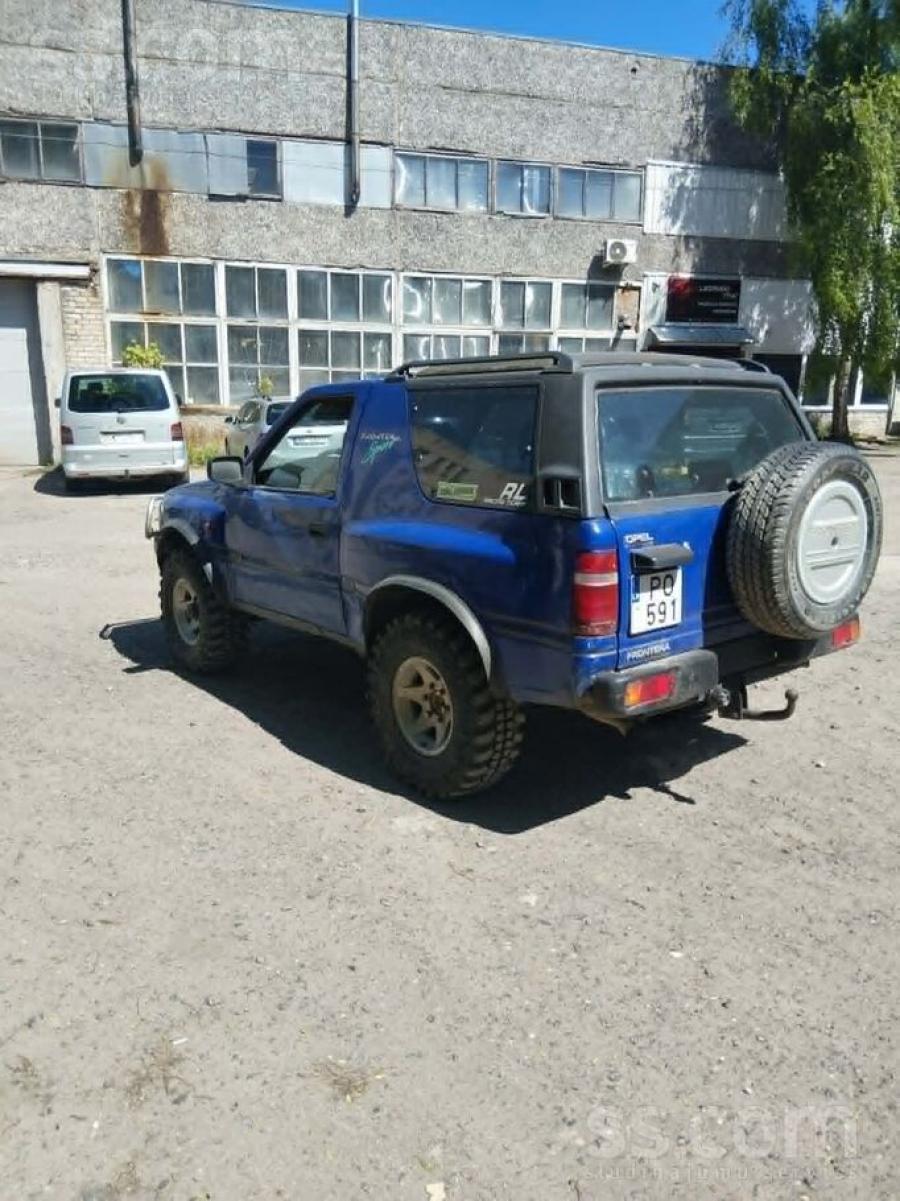 Синий Опель Frontera Sport 1996 в Лиепая, объемом двигателя 2.00 л и пробегом 263 тыс. км за 2000 €, фото 13 на AUTOMOTO.COM.LV