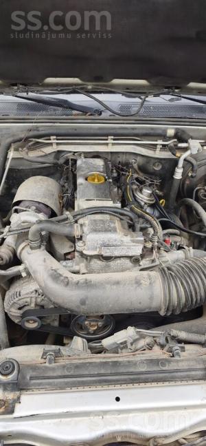 Pelēks Opel Frontera Sport 1999 Gulbene, ar dzinēja tilpumu 2.20 L un nobraukumu 175 tūkst. km par 1350 €, foto 4 vietnē AUTOMOTO.COM.LV