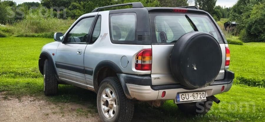Pelēks Opel Frontera Sport 1999 Gulbene, ar dzinēja tilpumu 2.20 L un nobraukumu 175 tūkst. km par 1350 €, foto 6 vietnē AUTOMOTO.COM.LV