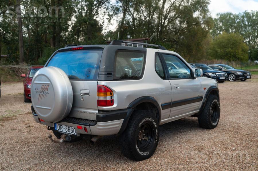 Pelēks Opel Frontera Sport 1999 Liepāja, ar dzinēja tilpumu 2.20 L un nobraukumu 163 tūkst. km par 2450 €, foto 6 vietnē AUTOMOTO.COM.LV