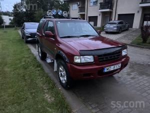 Red Opel Frontera Sport 2001 in Riga, with an engine capacity of 2.20 L and mileage of 0 thousand km for 4200 €, photo 1 on AUTOMOTO.COM.LV
