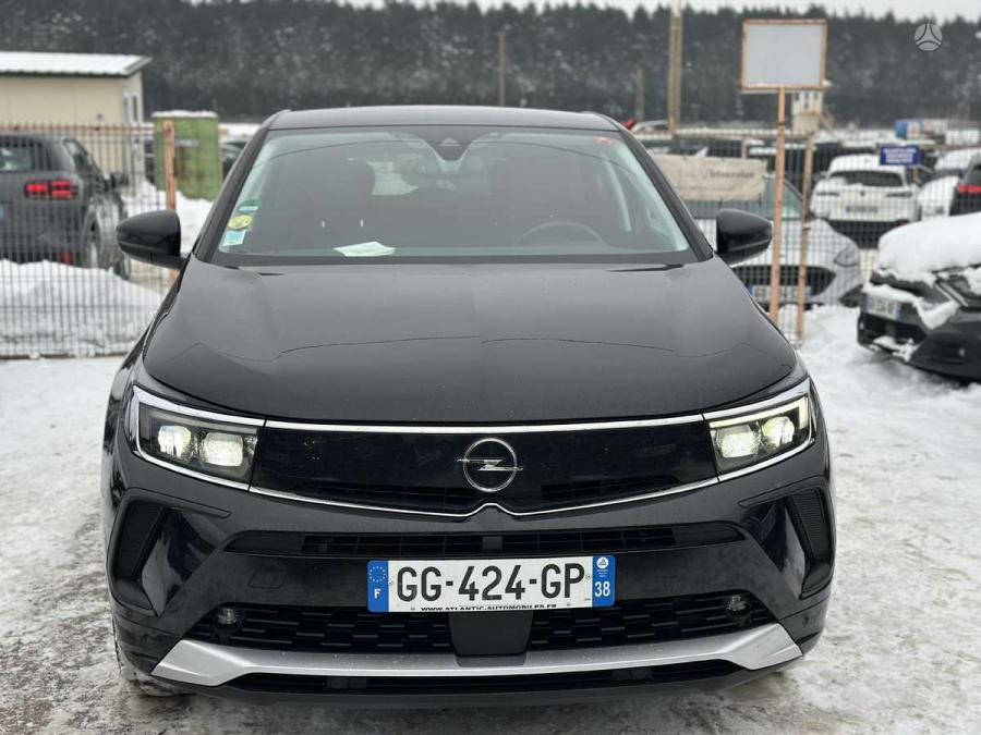 Melns Opel Grandland 2022 Viļņa, ar dzinēja tilpumu 1.50 L un nobraukumu 151 tūkst. km par 15729 €, foto 2 vietnē AUTOMOTO.COM.LV