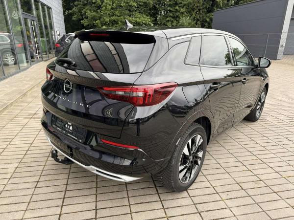Melns Opel Grandland 2022 Kauņa, ar dzinēja tilpumu 1.20 L un nobraukumu 201 tūkst. km par 14400 €, foto 4 vietnē AUTOMOTO.COM.LV