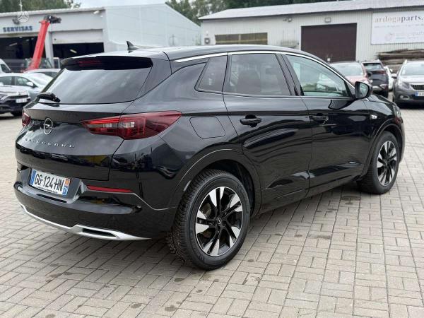 Melns Opel Grandland 2022 Kauņa, ar dzinēja tilpumu 1.50 L un nobraukumu 141 tūkst. km par 15300 €, foto 4 vietnē AUTOMOTO.COM.LV