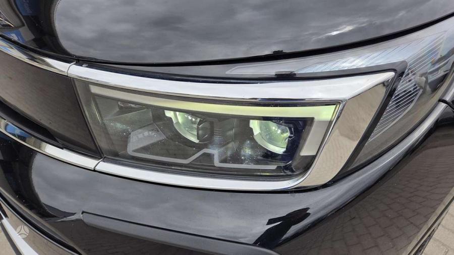 Melns Opel Grandland 2022 Marijampole, ar dzinēja tilpumu 1.20 L un nobraukumu 185 tūkst. km par 14700 €, foto 6 vietnē AUTOMOTO.COM.LV