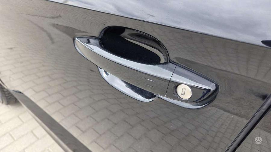 Melns Opel Grandland 2022 Marijampole, ar dzinēja tilpumu 1.20 L un nobraukumu 185 tūkst. km par 14700 €, foto 7 vietnē AUTOMOTO.COM.LV