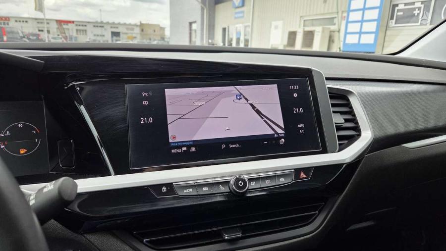 Melns Opel Grandland 2022 Marijampole, ar dzinēja tilpumu 1.20 L un nobraukumu 185 tūkst. km par 14700 €, foto 20 vietnē AUTOMOTO.COM.LV