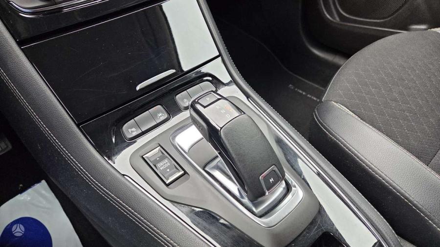 Melns Opel Grandland 2022 Marijampole, ar dzinēja tilpumu 1.20 L un nobraukumu 185 tūkst. km par 14700 €, foto 21 vietnē AUTOMOTO.COM.LV
