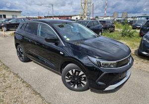 Black Opel Grandland 2022 in Vilnius, with an engine capacity of 0.00 L and mileage of 153 thousand km for 14399 €, photo  on AUTOMOTO.COM.LV