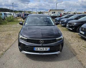 Black Opel Grandland 2022 in Vilnius, with an engine capacity of 1.50 L and mileage of 142 thousand km for 14762 €, photo 3 on AUTOMOTO.COM.LV