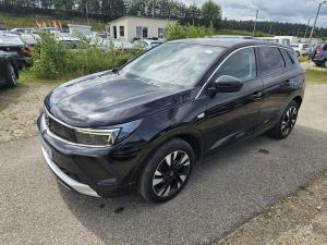 Black Opel Grandland 2022 in Vilnius, with an engine capacity of 1.50 L and mileage of 142 thousand km for 14762 €, photo 4 on AUTOMOTO.COM.LV