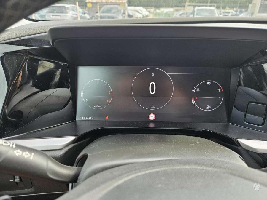 Black Opel Grandland 2022 in Vilnius, with an engine capacity of 1.50 L and mileage of 142 thousand km for 14762 €, photo 10 on AUTOMOTO.COM.LV