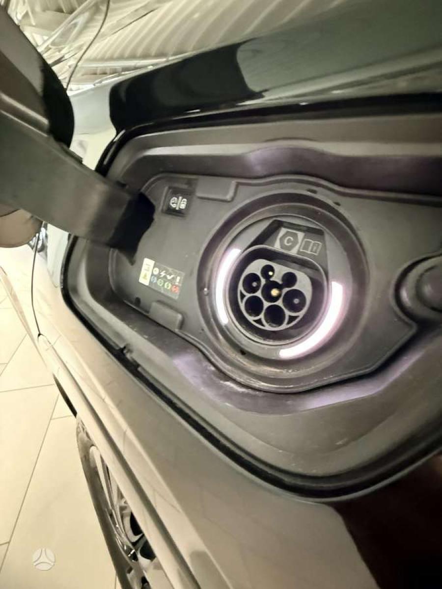 Black Opel Grandland 2022 in Siauliai, with an engine capacity of 0.00 L and mileage of 79 thousand km for 18900 €, photo 15 on AUTOMOTO.COM.LV
