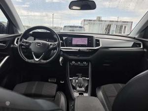 Black Opel Grandland 2023 in Vilnius, with an engine capacity of 1.50 L and mileage of 107 thousand km for 15367 €, photo 12 on AUTOMOTO.COM.LV