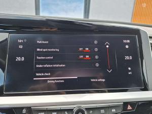 Melns Opel Grandland 2023 Viļņa, ar dzinēja tilpumu 1.60 L un nobraukumu 107 tūkst. km par 19500 €, foto 17 vietnē AUTOMOTO.COM.LV