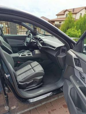 Melns Opel Grandland 2025 Klaipėda, ar dzinēja tilpumu 1.20 L un nobraukumu 17 tūkst. km par 28100 €, foto 10 vietnē AUTOMOTO.COM.LV