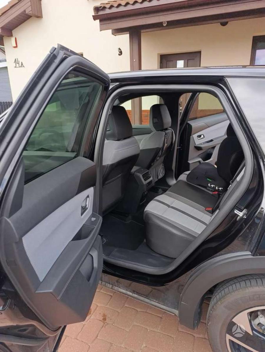 Melns Opel Grandland 2025 Klaipėda, ar dzinēja tilpumu 1.20 L un nobraukumu 17 tūkst. km par 28100 €, foto 13 vietnē AUTOMOTO.COM.LV