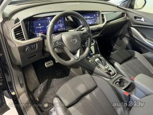 Melns Opel Grandland 2024 Tallina, ar dzinēja tilpumu 1.60 L un nobraukumu 18 tūkst. km par 29900 €, foto 8 vietnē AUTOMOTO.COM.LV