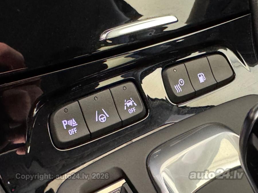 Melns Opel Grandland 2024 Tallina, ar dzinēja tilpumu 1.60 L un nobraukumu 18 tūkst. km par 29900 €, foto 11 vietnē AUTOMOTO.COM.LV