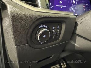 Melns Opel Grandland 2024 Tallina, ar dzinēja tilpumu 1.60 L un nobraukumu 18 tūkst. km par 29900 €, foto 12 vietnē AUTOMOTO.COM.LV
