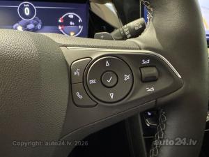 Melns Opel Grandland 2024 Tallina, ar dzinēja tilpumu 1.60 L un nobraukumu 18 tūkst. km par 29900 €, foto 14 vietnē AUTOMOTO.COM.LV