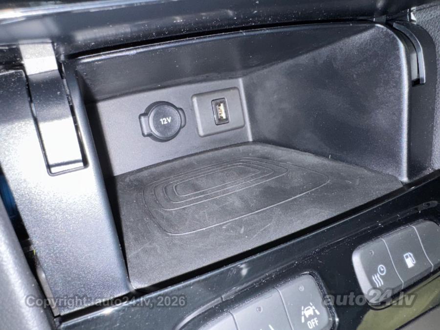 Melns Opel Grandland 2024 Tallina, ar dzinēja tilpumu 1.60 L un nobraukumu 18 tūkst. km par 29900 €, foto 22 vietnē AUTOMOTO.COM.LV