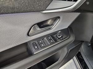 Melns Opel Grandland 2025 Marijampole, ar dzinēja tilpumu 0.00 L un nobraukumu 27 tūkst. km par 25500 €, foto 24 vietnē AUTOMOTO.COM.LV