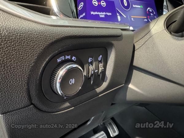 Melns Opel Grandland 2024 Tallina, ar dzinēja tilpumu 1.60 L un nobraukumu 20 tūkst. km par 27900 €, foto 10 vietnē AUTOMOTO.COM.LV