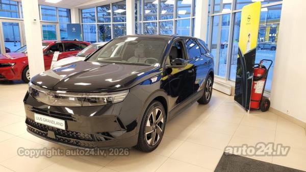 Black Opel Grandland 2025 in Parnu, with an engine capacity of 1.20 L and mileage of 15 thousand km for 35500 €, photo 1 on AUTOMOTO.COM.LV