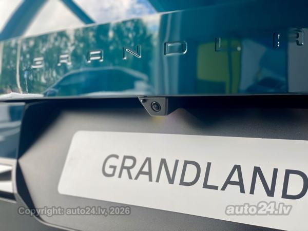 Blue Opel Grandland 2026 in Johvi, with an engine capacity of 1.20 L and mileage of 0 thousand km for 32900 €, photo 8 on AUTOMOTO.COM.LV
