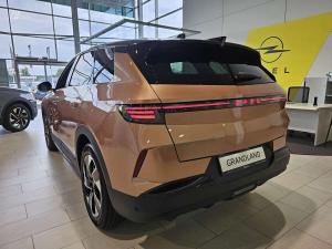 Brūns Opel Grandland 2025 Kauņa, ar dzinēja tilpumu 0.00 L un nobraukumu 0 tūkst. km par 35000 €, foto 3 vietnē AUTOMOTO.COM.LV
