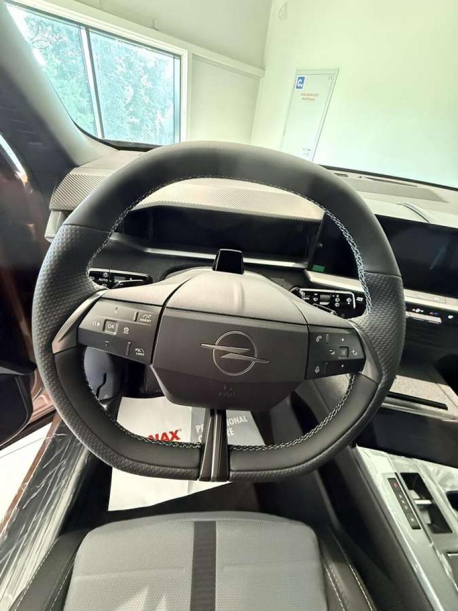 Brūns Opel Grandland 2026 Šauļi, ar dzinēja tilpumu 1.20 L un nobraukumu 5 tūkst. km par 33950 €, foto 14 vietnē AUTOMOTO.COM.LV