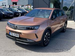 Brown Opel Grandland 2025 in Tartu, with an engine capacity of 1.20 L and mileage of 20 thousand km for 29990 €, photo  on AUTOMOTO.COM.LV