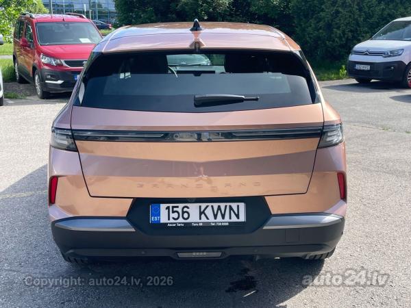 Brūns Opel Grandland 2025 Tartu, ar dzinēja tilpumu 1.20 L un nobraukumu 20 tūkst. km par 29990 €, foto 6 vietnē AUTOMOTO.COM.LV