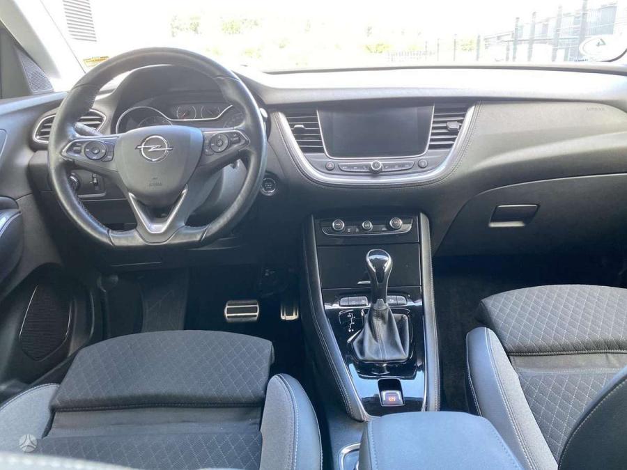 Pelēks Opel Grandland 2019 Viļņa, ar dzinēja tilpumu 1.50 L un nobraukumu 165 tūkst. km par 12750 €, foto 8 vietnē AUTOMOTO.COM.LV