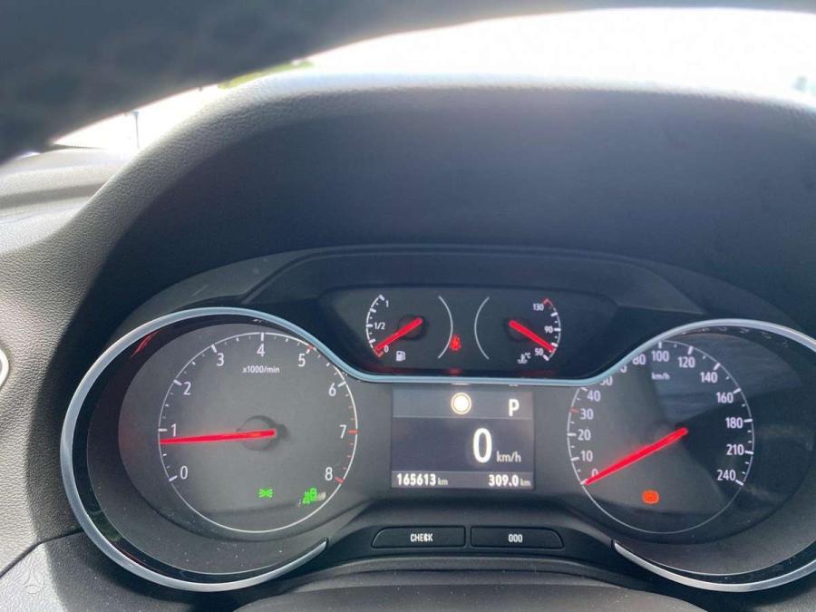Pelēks Opel Grandland 2019 Viļņa, ar dzinēja tilpumu 1.50 L un nobraukumu 165 tūkst. km par 12750 €, foto 17 vietnē AUTOMOTO.COM.LV